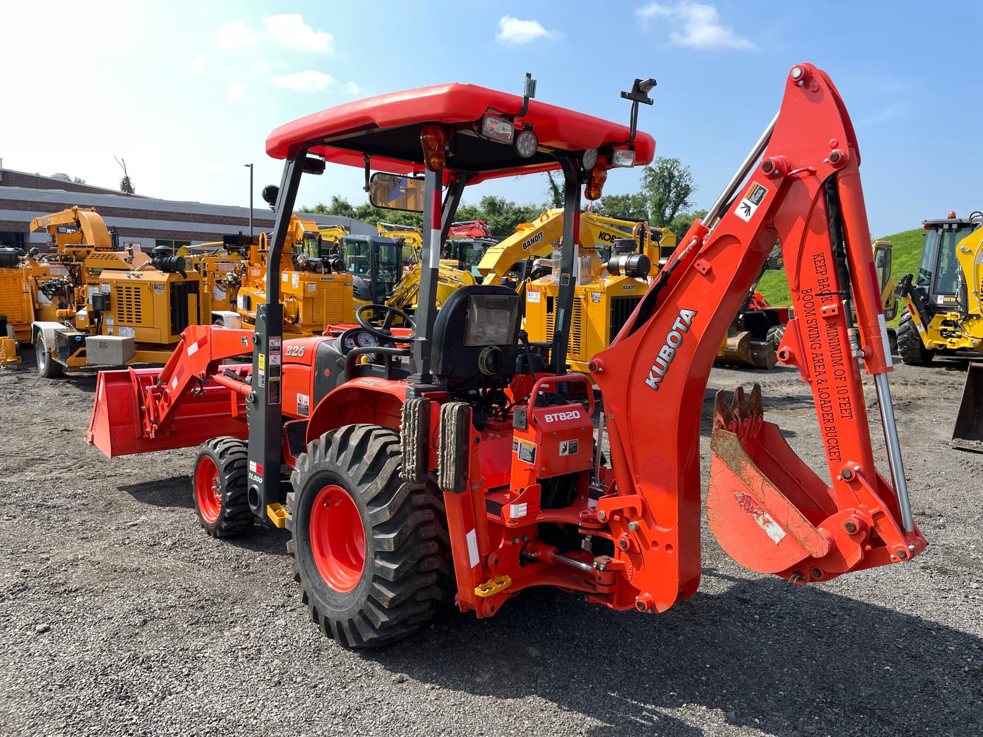 KUBOTA B26 TLB - Westchester Tractor