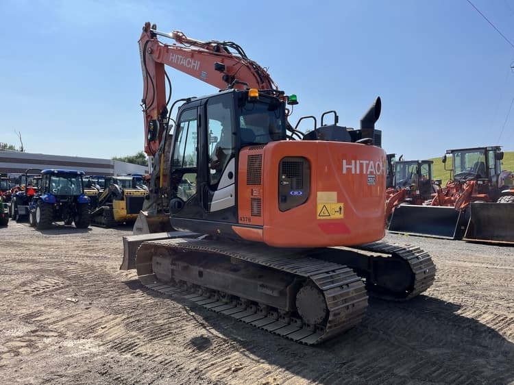 HITACHI ZX135-6 - Westchester Tractor